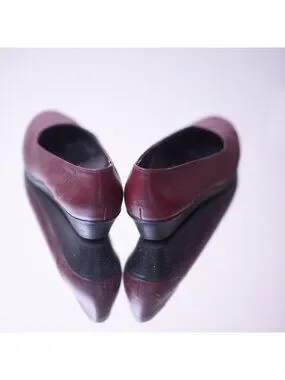 Munro | Shoes | Vintage 9s Munro Christina Wine Pumps Womens 9 N Made ...
